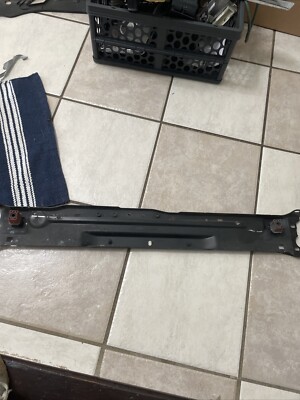 MERCEDES BENZ C250 FRONT UPPER RADIATOR BUMPER TIE BAR SUPPORT 2008 ...