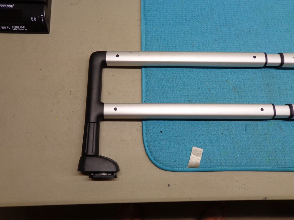 CADILLAC XT5 22 23 24 25 REAR CARGO TRUNK STORAGE PARTITION DIVIDER ...