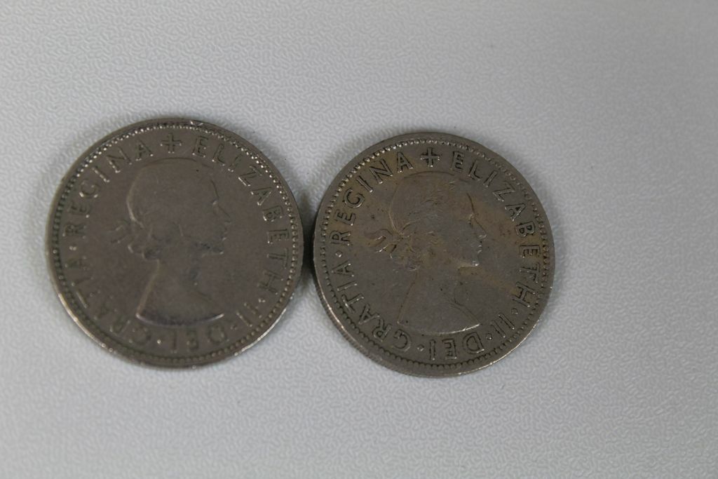 2x Coin - Two Schillings 1955 +1965 Gracia - regina - Elisabeth II Dei ...