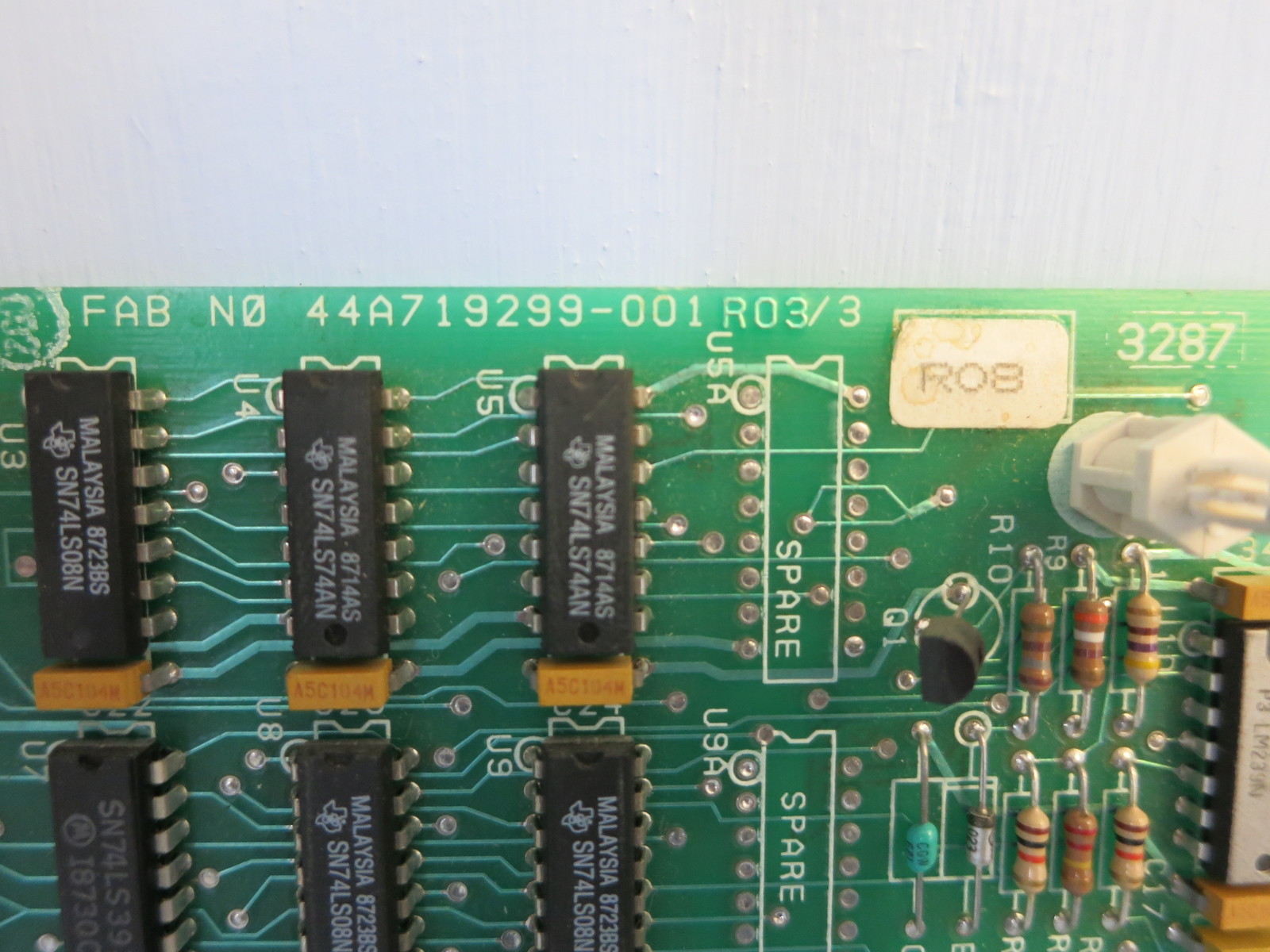 GE Fanuc IC600BF948 L I/O Comm Ctl PLC 44A717587-G01 R08 44A719299 ...