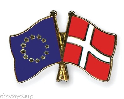 EU European Union & Denmark Flags Friendship Courtesy Enamel Lapel Pin ...
