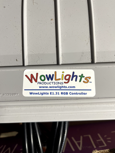WowLights 16 channel E1.31 RGB LED controller and cables. Unused in open box | eBay