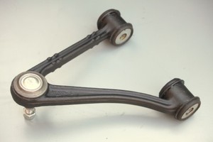 FRONT LEFT TOP WISHBONE ARM + UPPER BALL JOINT - Jaguar XK8 XKR 1996 ...