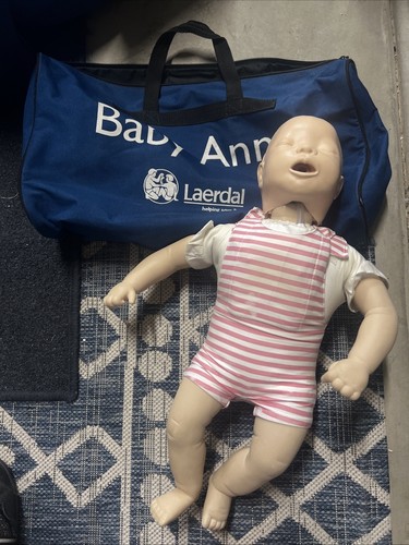 LAERDAL BABY ANNE INFANT CPR NURSING TRAINING MANIKIN WITH BAG #5 | eBay