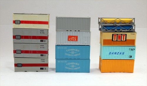 Lot 12 - 20' regular & Tank Containers HO 1:87 scale DB, TNT, Danzas ...
