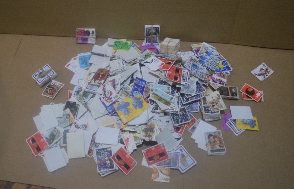 800g Unsorted GB Stamps Kiloware Off Paper Job Lot EBY 3B | eBay UK