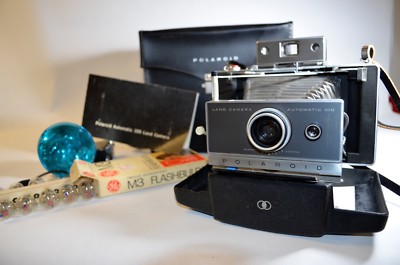 Vintage Polaroid Land Camera Automatic 100 With Flash, Cold Clips ...