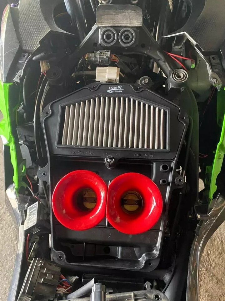 HORN VELOCITY STACK INTAKE AIR FLOW FUNNEL PIPE KAWASAKI Ninja 400 Z400 ...