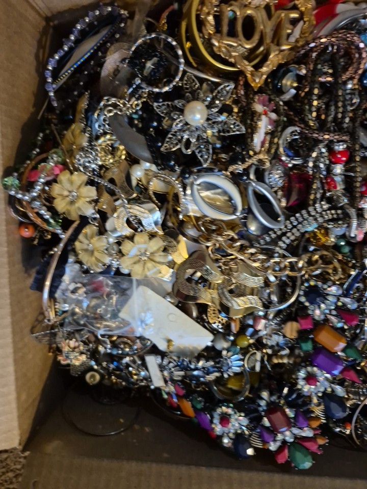25 lb Jewelry Lot Repurpose, Recycle,Reuse For Crafts-Large Flat Rate ...