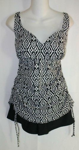26W EXTRA LONG MODEST BLACK & WHITE HIPPY TANKINI TOP & SWIM SHORTS ...