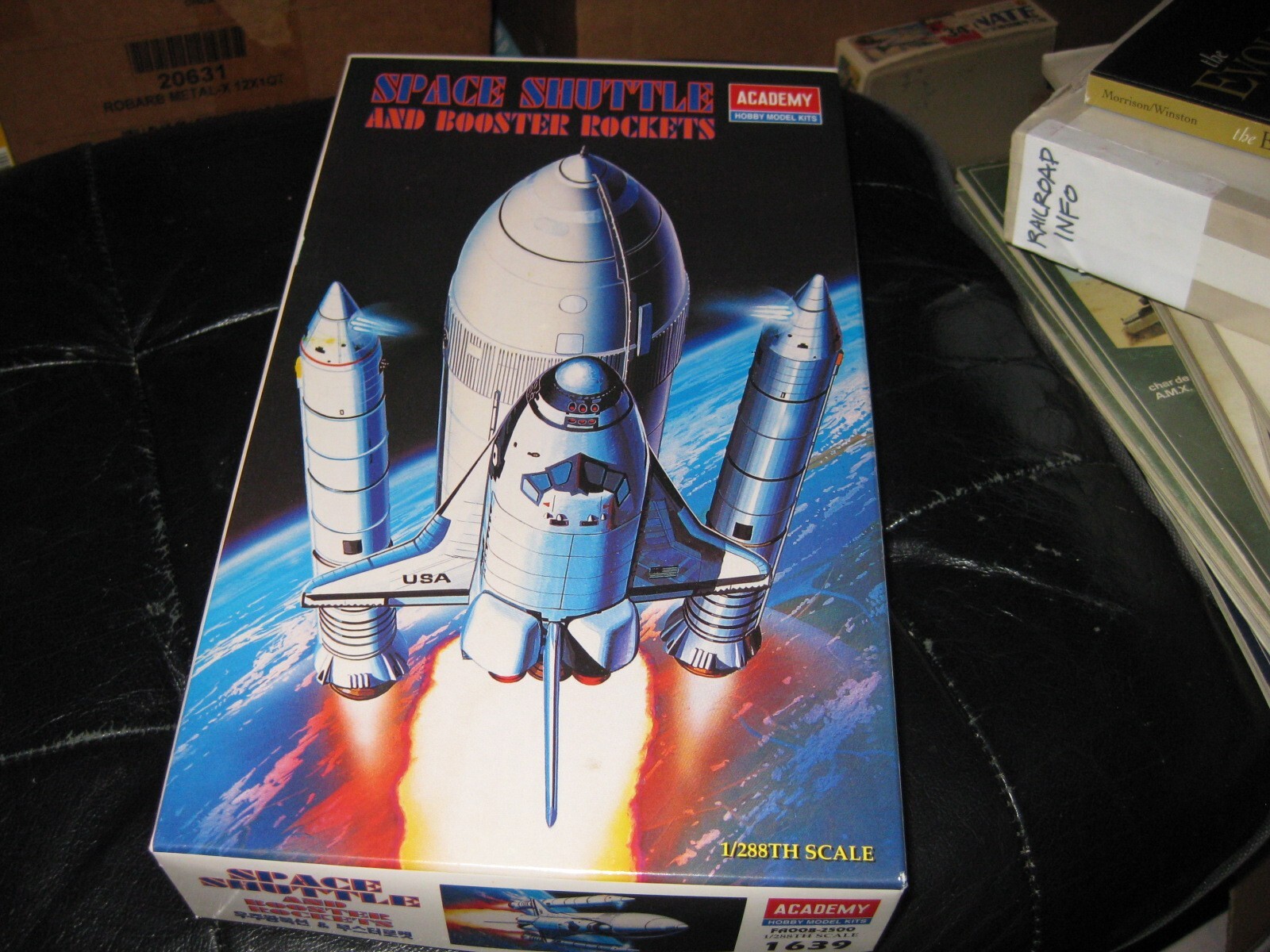 MIB Space Shuttle and Booster Rockets in 1/288 scale by Academy from ...