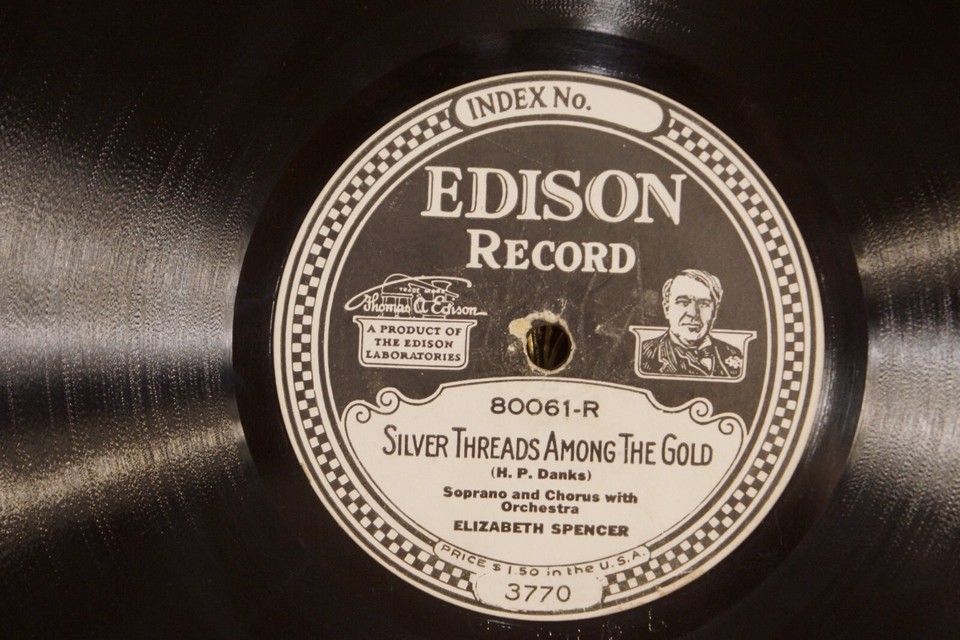 Edison Diamond Disc Record Silver Threads Amongst the Gold & The Kiss ...