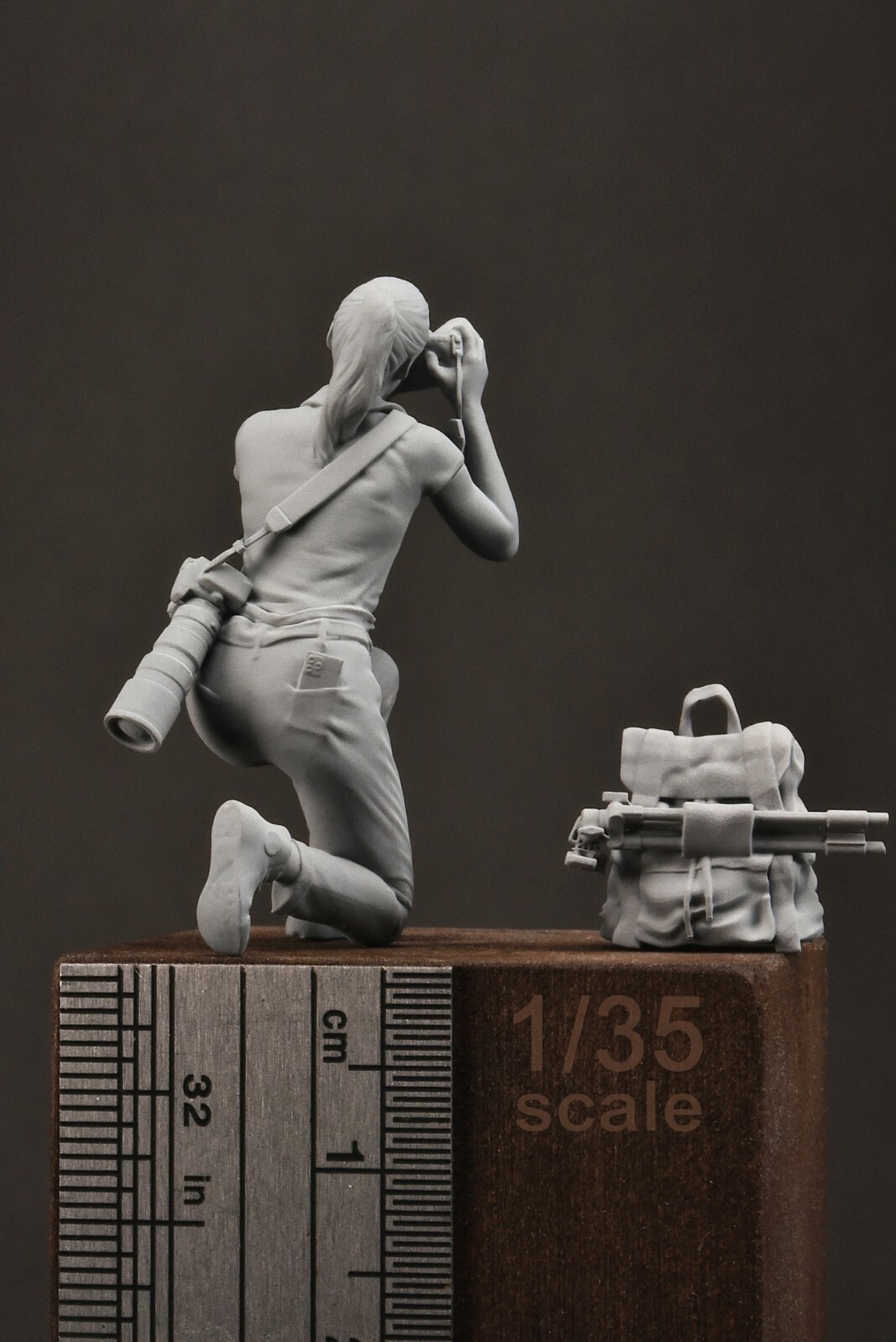 1/48, 1/35, 1/32, 1/24 Photographer female-R24 series unpainted by R2 ...