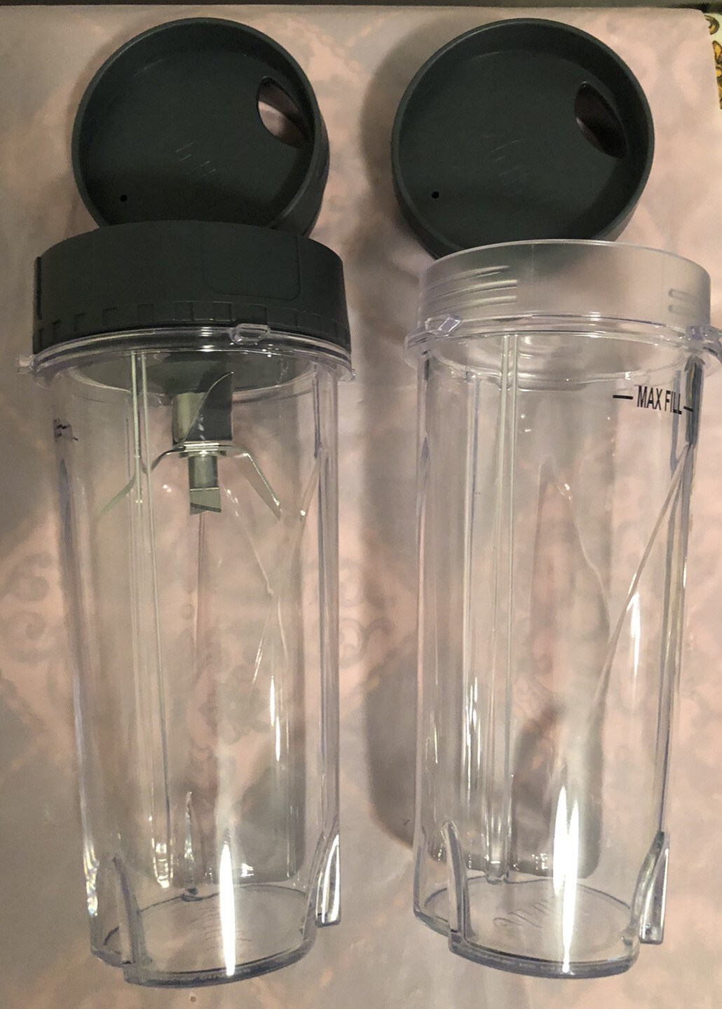 Nutribullet Replacement Parts 2 Small Jar Cups, 2 Tops & 1 Extractor ...