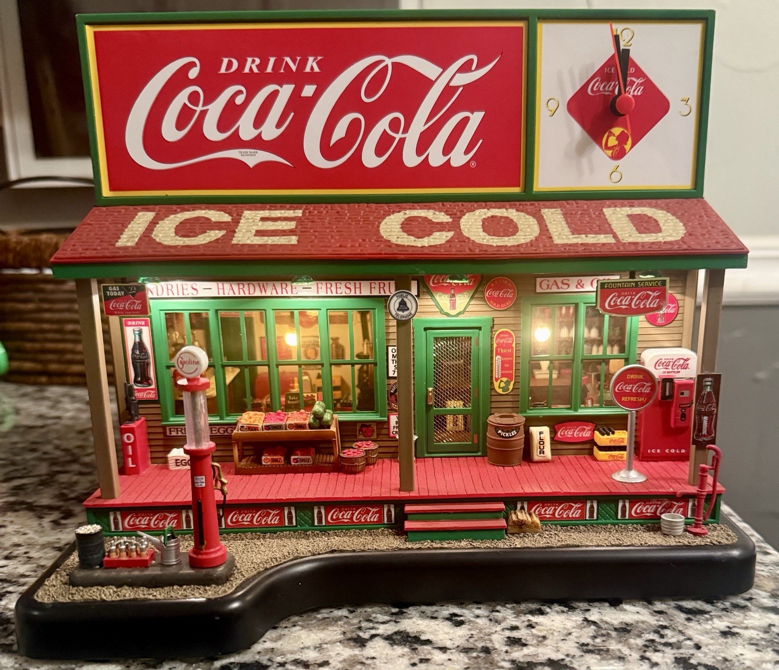Danbury Mint Coca Cola Country Store Clock Diorama | eBay