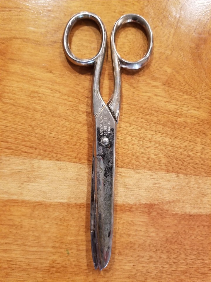 Vintage Radiant Golden Age Rustless Scissors by Richards of Sheffield ...