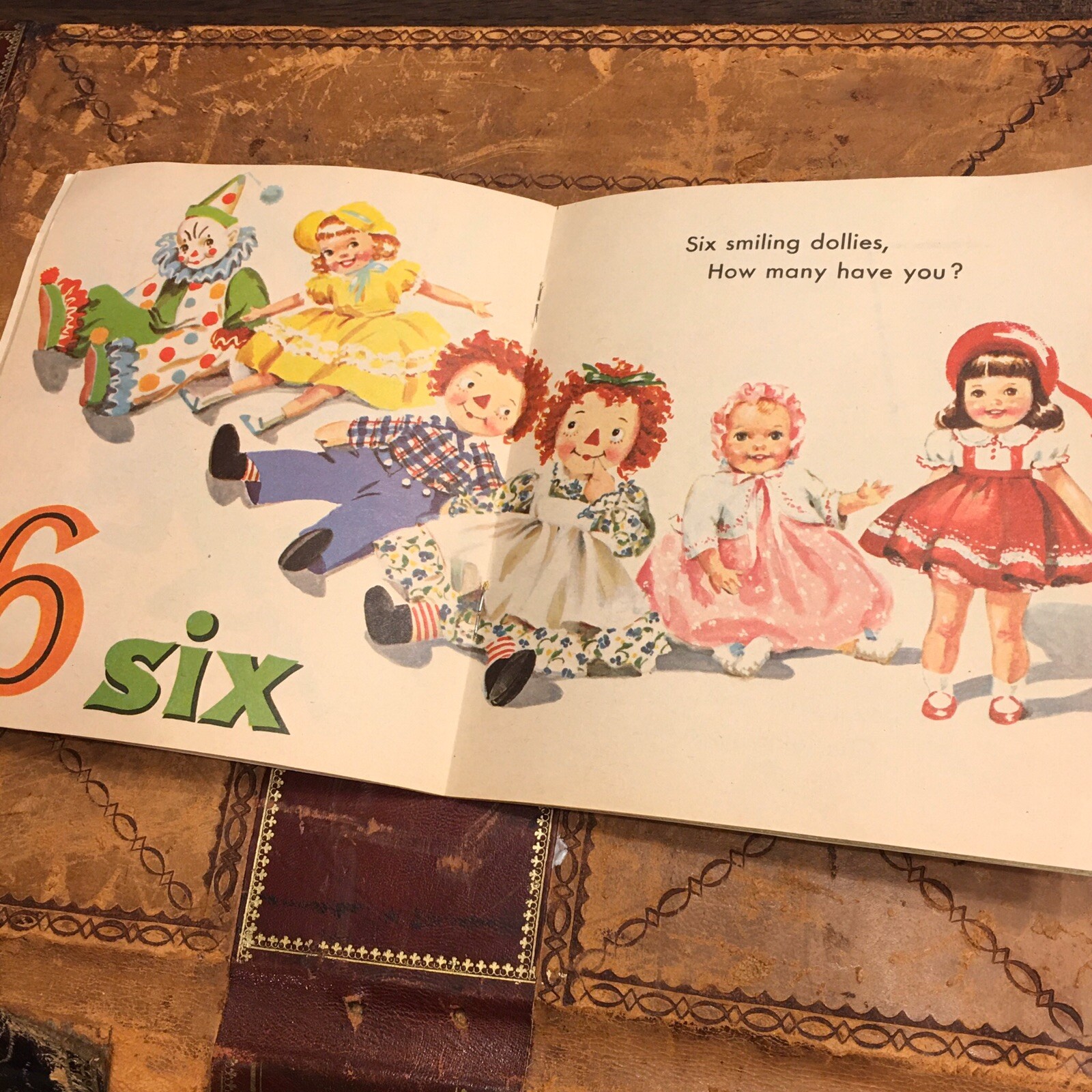 Tiny Tots Vintage Childrens Book Counting Numbers Graphics ...