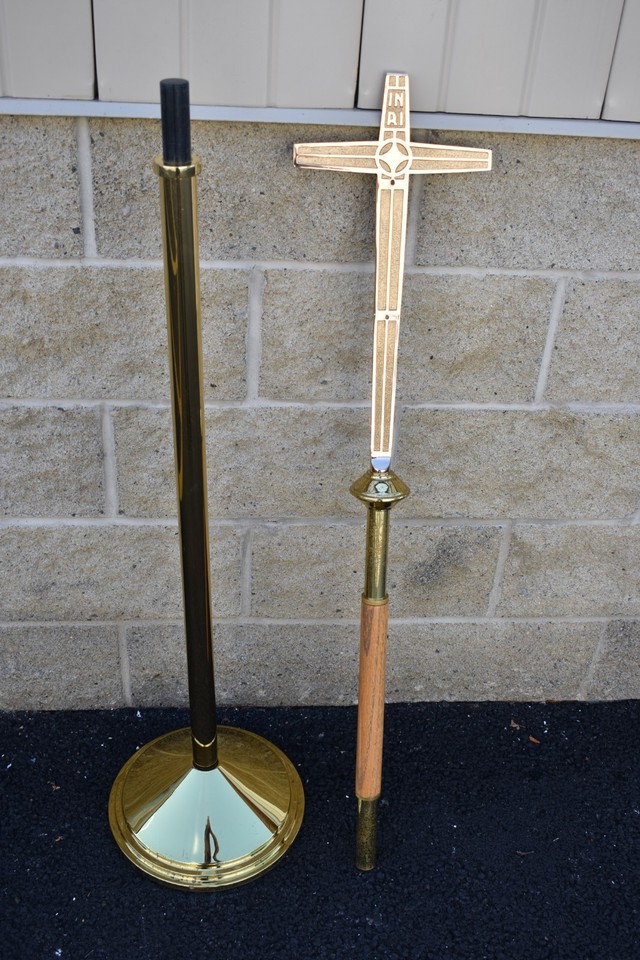Older Processional Cross With Pole and Base Stand (CU752) Chalice Co ...