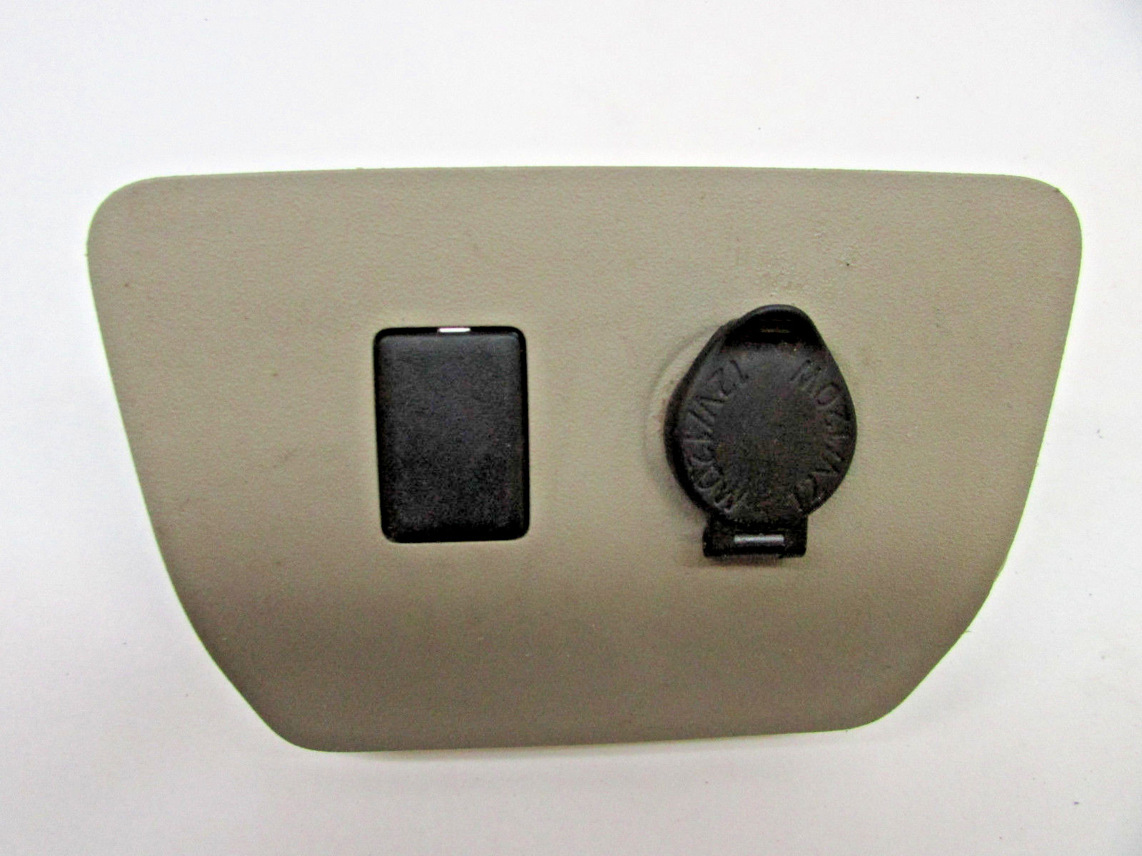 2011 TOYOTA PRIUS CENTER COVER CHARGER TRIM 58818-47040 OEM 10 11 12 | eBay