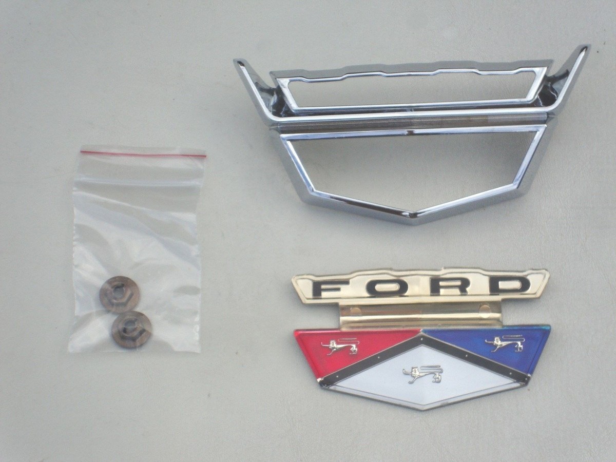 Ford Fairlane Emblems Saw A Well Kept Ford Fairlane : R/classiccars