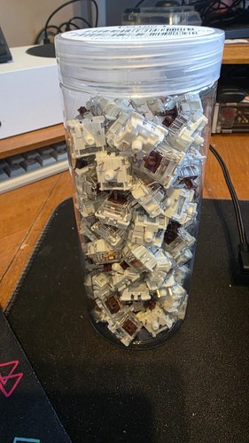 Gateron G Pro Brown Tactile Switch set 3-pin 104 keyboard switches used ...