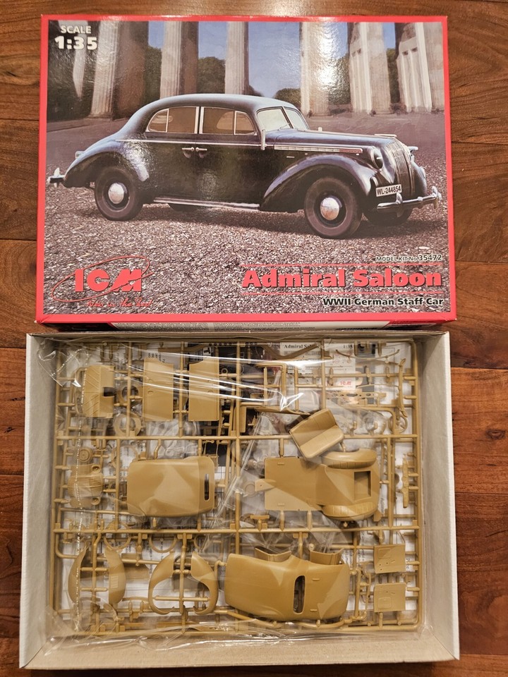 ICM Admiral Saloon WWII German Staff Car 1/35 35472 MNIB Model Kit | eBay
