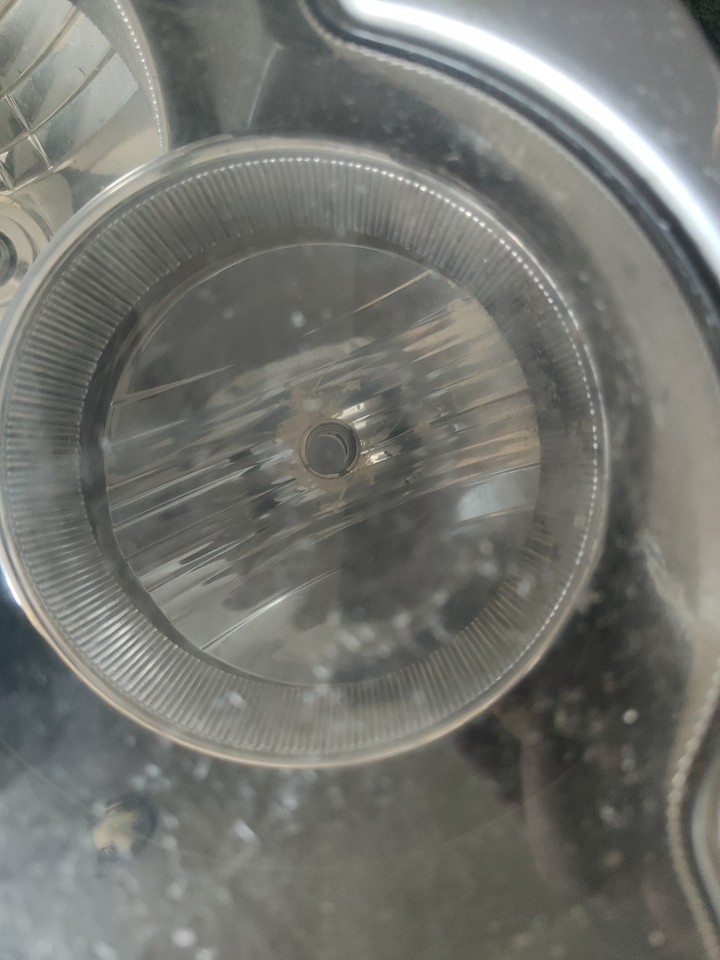 Genuine Land Rover Discovery 2 TD5 V8 Facelift Headlights Pair NS OS ...