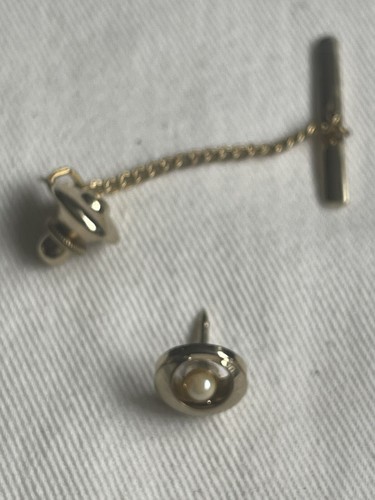 Vintage Gold Tone Pearl SWANK Tie Tack Lapel Pin | eBay