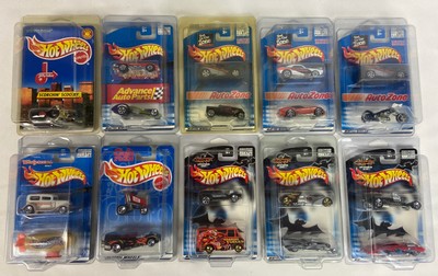 HOT WHEELS Lot of Retail Store & Halloween 2pks Autozone Advance Cub ...