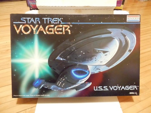 1995 MONGRAM STAR TREK USS VOYAGER MODEL KIT~#3604 | eBay