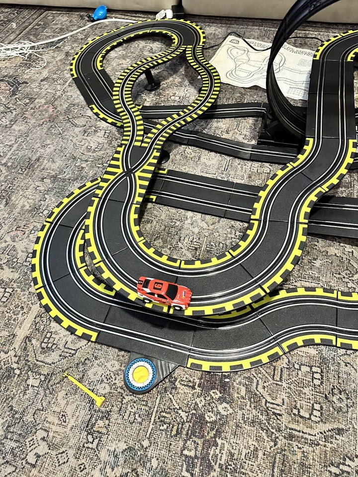 Big Racer Road Racing Set- Electric Powered 672197662608| eBay