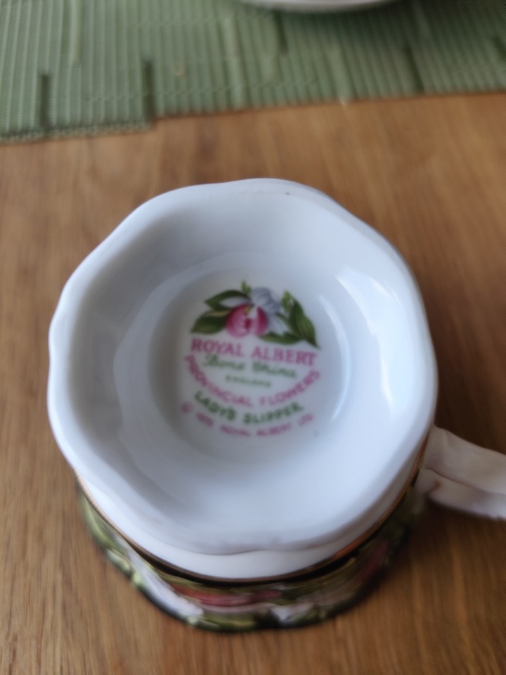 Royal Albert Provincial Flowers "Lady's Slipper" Pattern Tea Cup And ...