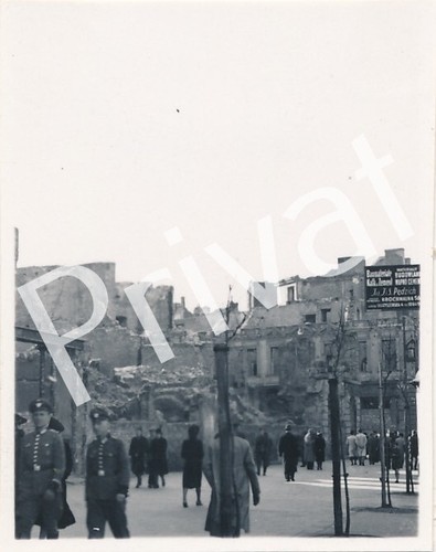 Photo WW2 Street Scene Warsaw Soldiers Wehrmacht Poland M1.29 | eBay