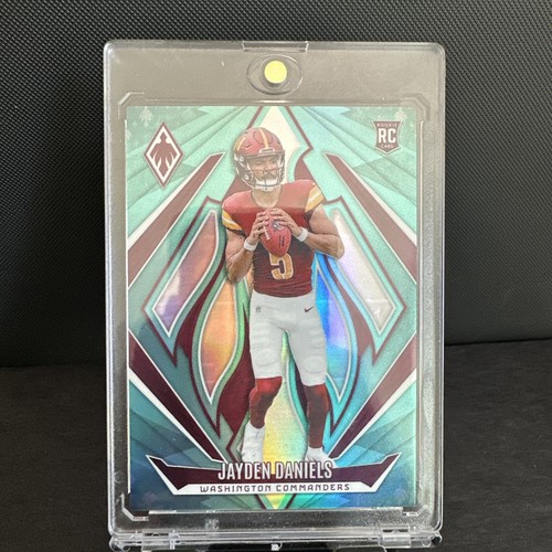 2024 Panini Phoenix - Rookies Jayden Daniels #198 Teal (RC) 10/28 SSP ...
