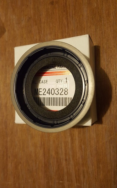 ME240328 Mitsubishi Oil Sealtiming Gear Genuine OEM Part for sale ...