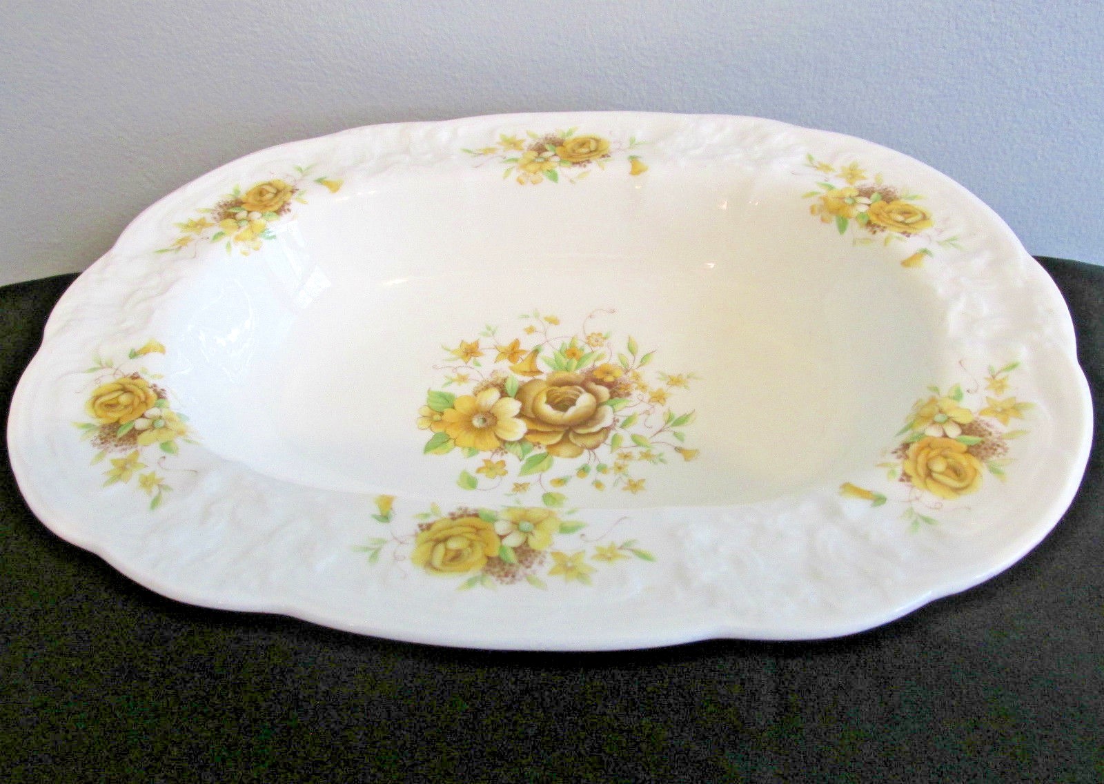 PATTERN LEIGHTON ROSE BY COALPORT YELLOW ROSES & FLOWERS SERVES SHAPE ...