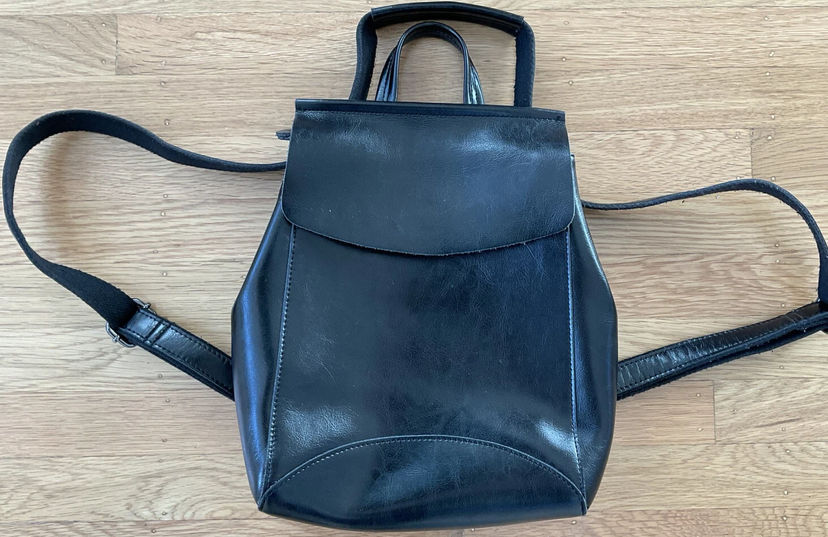 Silver & cork crossbody and backpack. 2 pieces radiokara.tg