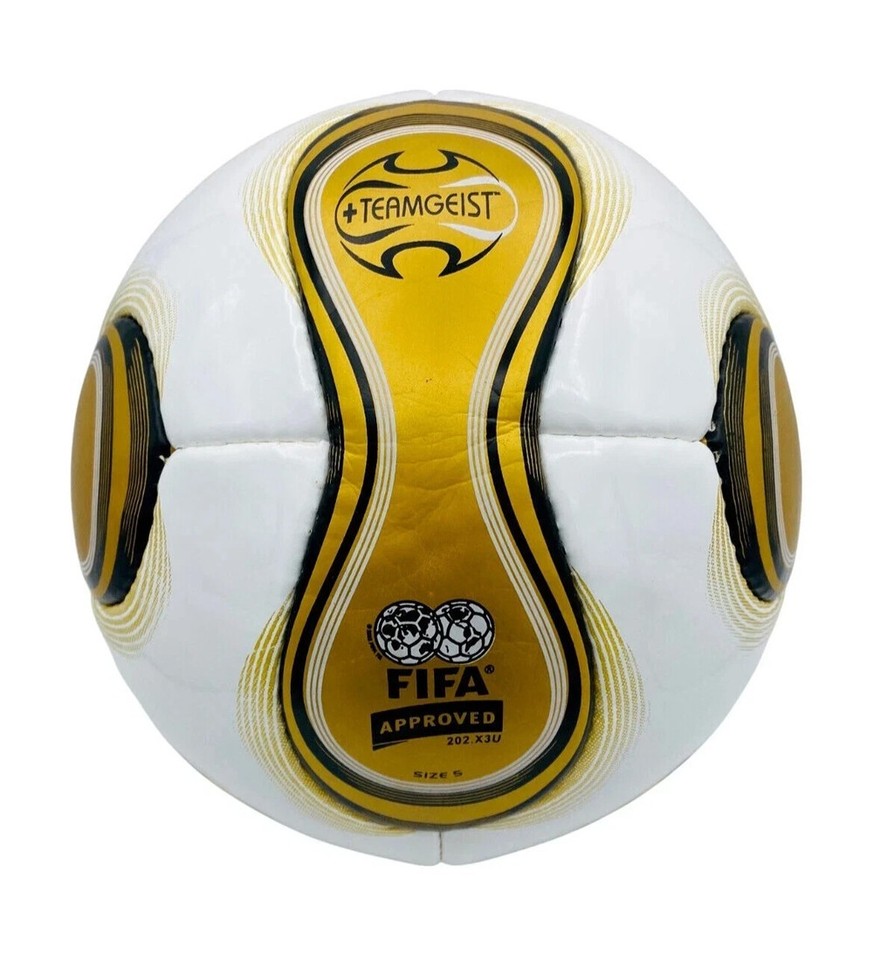 Adidas Teamgeist Berlin 2006 FIFA World Cup Final Official Match Ball ...