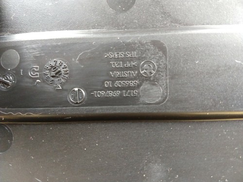 BMW RIGHT WINDSHIELD COWL OUTER COVER GRILLE VENT F01 F02 F04 ...