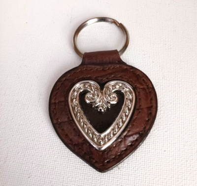 METAL LEATHER HEART KEYCHAIN | eBay