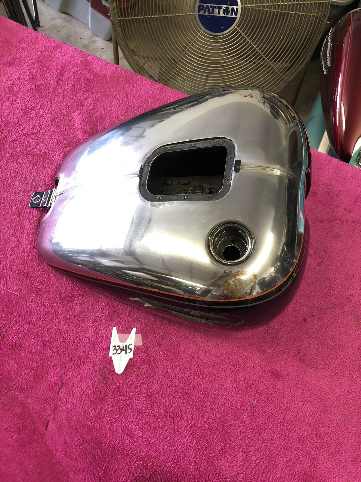 Harley Cvo Breakout Break Out Gas Fuel Tank Chrome Blem Damage Oem ...