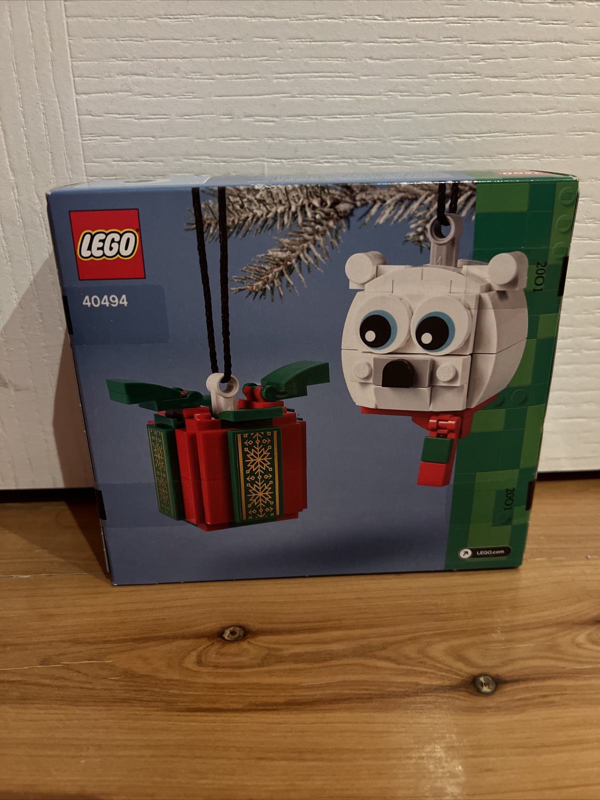 LEGO 40494 Christmas Seasonal Exclusive Polar Bear & Gift Pack BRAND ...