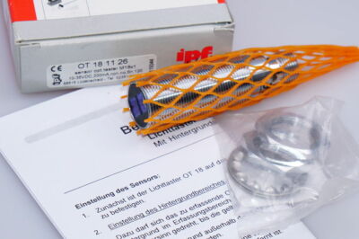 IPF optischer Sensor OT181126 Taster HGA 10-35V DC,200mA,Sn:120,M12 OVP ...