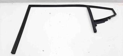 83531-F2000 HYUNDAI ELANTRA 17 18 19 REAR LEFT DOOR RUN CHANNEL SEAL | eBay