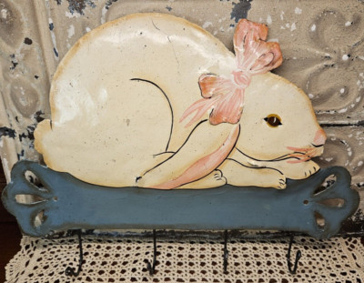 Primitives - Folk Art Bunny