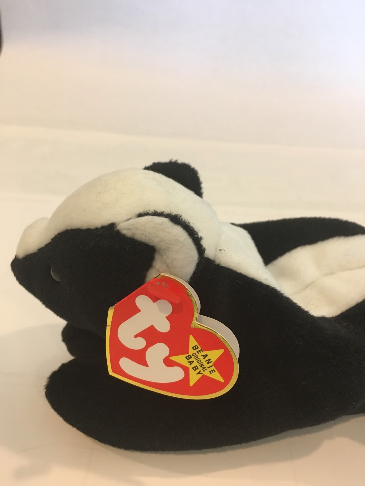 Stinky The Skunk Ty Beanie Baby Style 4017. Rare, P.V.C. Pellets and ...