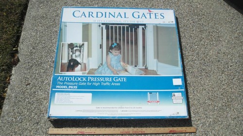 Cardinal Gates AutoLock Pressure Gate Model PG35 White 29-33.25" Wide x ...