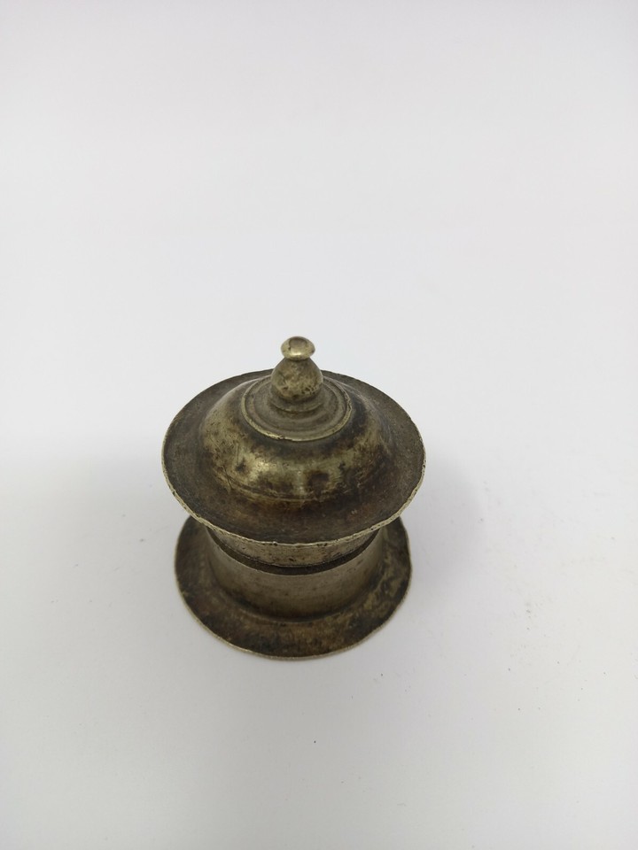 Antique India Old Brass Carved Kumkum Tika Powder Box 2Compartment ...