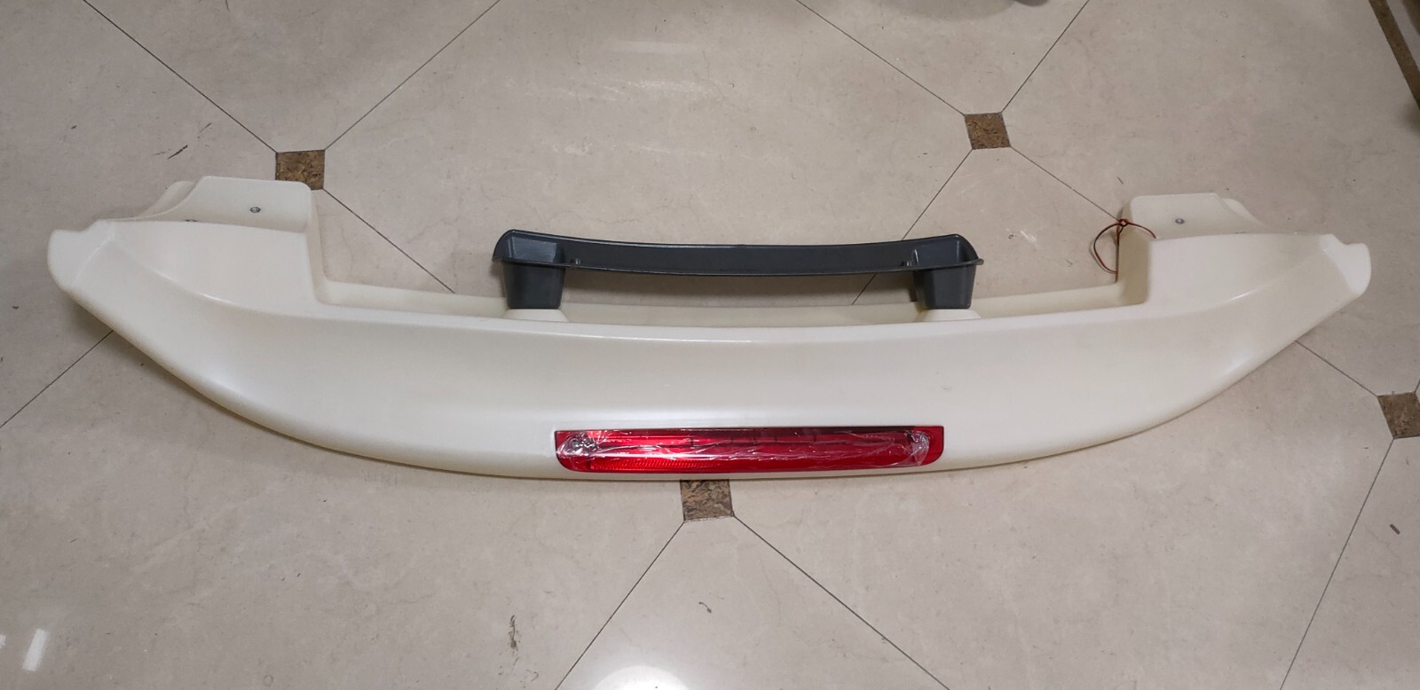 Rear Spoiler LED Unpainted B Wing For 98-07 Toyota Land Cruiser 100 ...