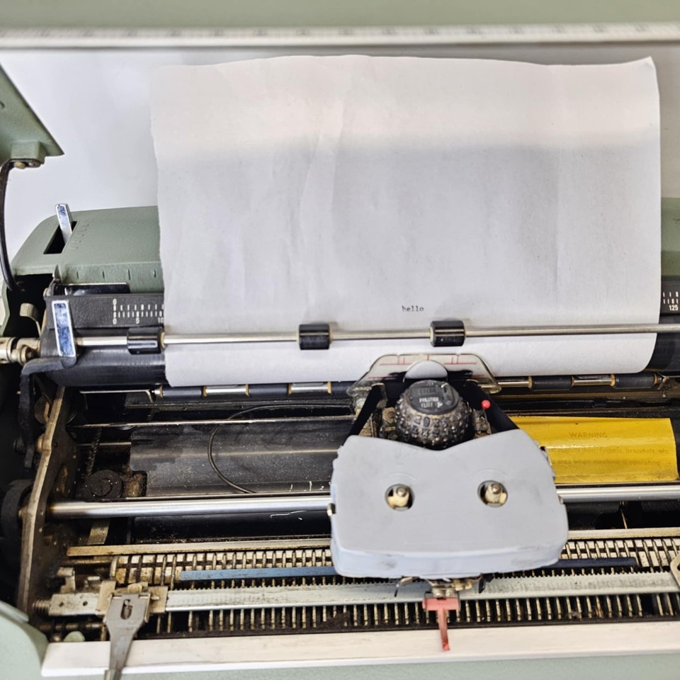 Vintage IBM Selectric Model 72 Golf Ball Electric Typewriter Green ...
